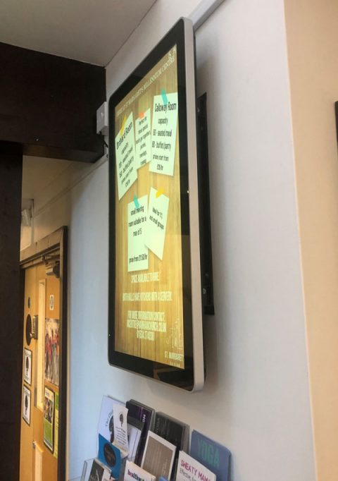 Wall Mounted digital signs - Lobbysign Digital Signage